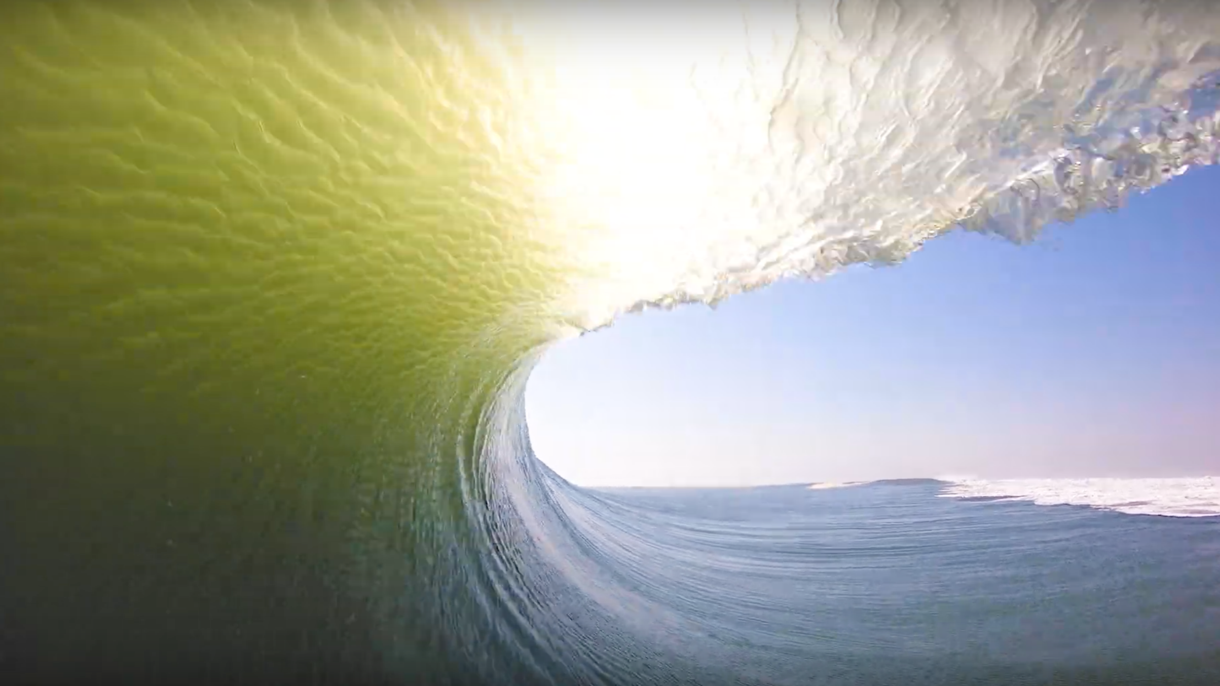 Qui diable est ce Mason Barnes sur les plus incroyables vagues du monde,