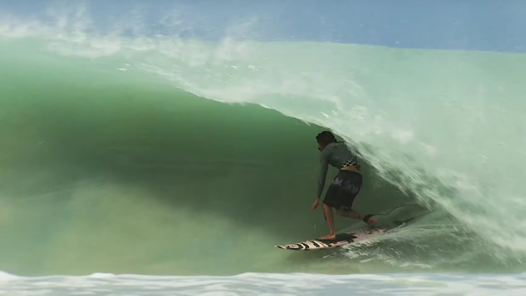 Dylan Graves dans ''Explosion Salad'', Le Portoricain sait (aussi ...