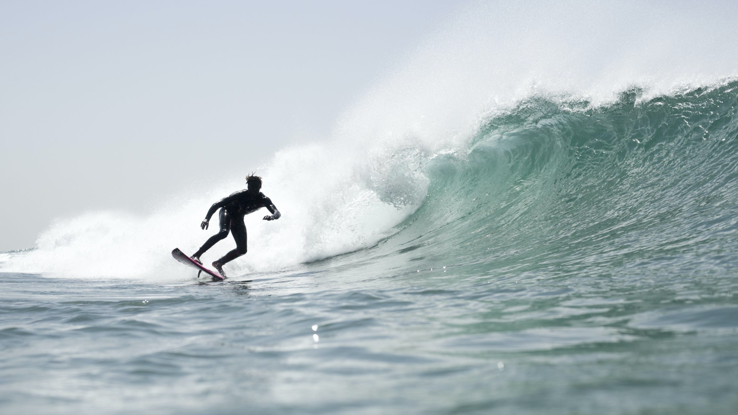 ''On est Ensemble'' : au Sénégal, les chemins de Chérif Fall, ''Le surf ...