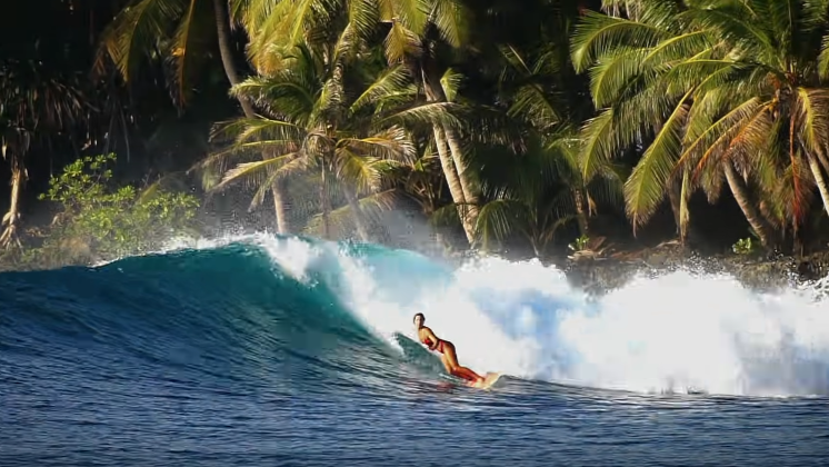 Sessions longboard aux Mentawaï, Tournée des spots de l'archipel avec ...